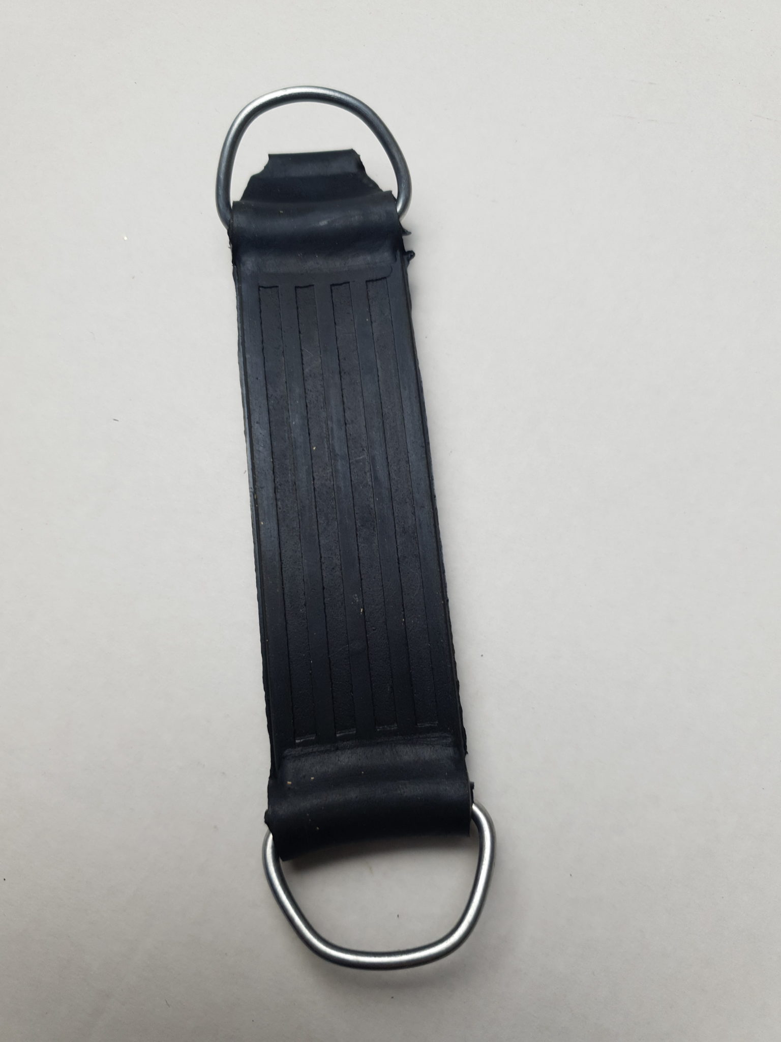 Sangle fixation du cric – FIAT 500 Service